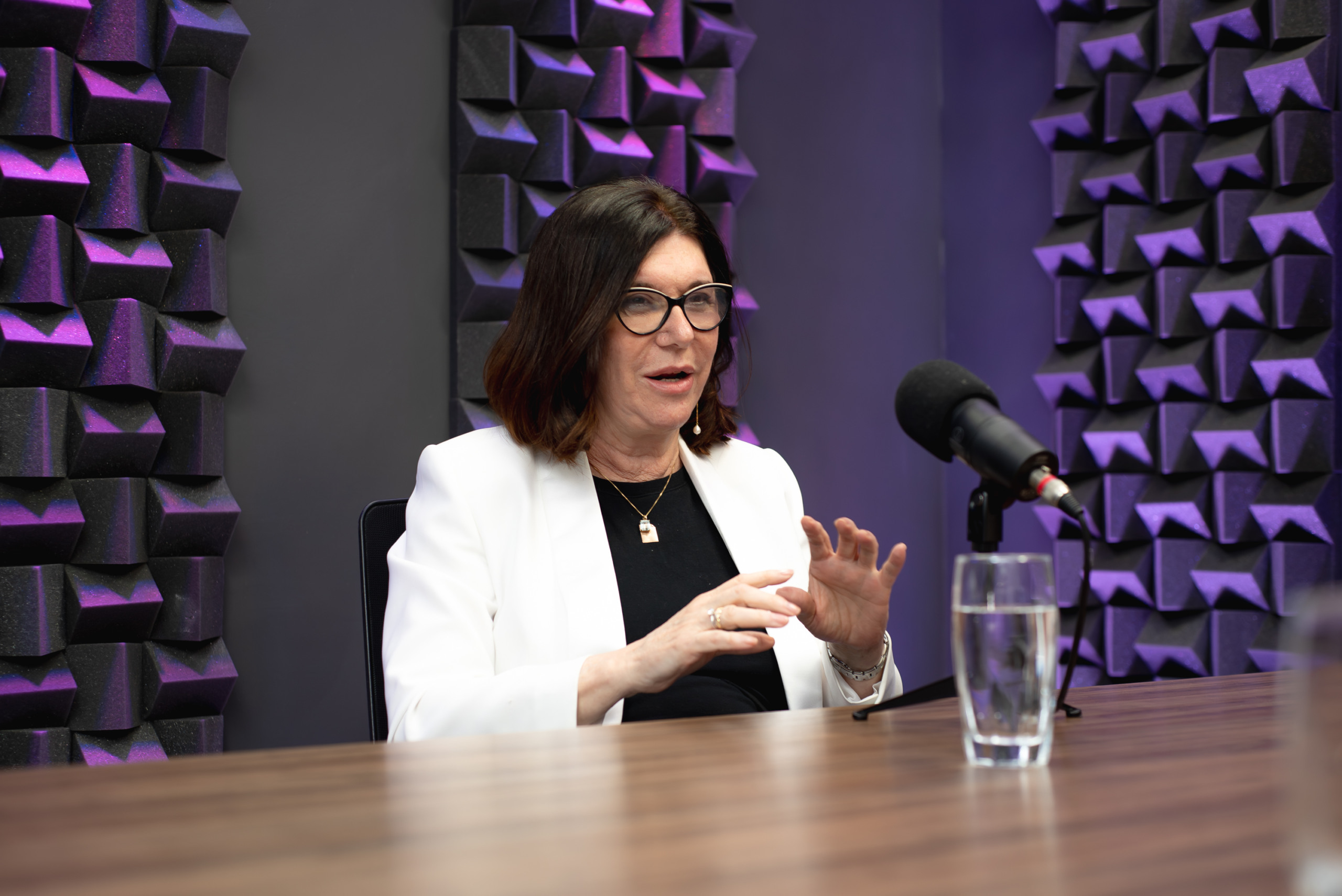 Petrobras ajusta novo plano de investimentos à queda do petróleo | eixos